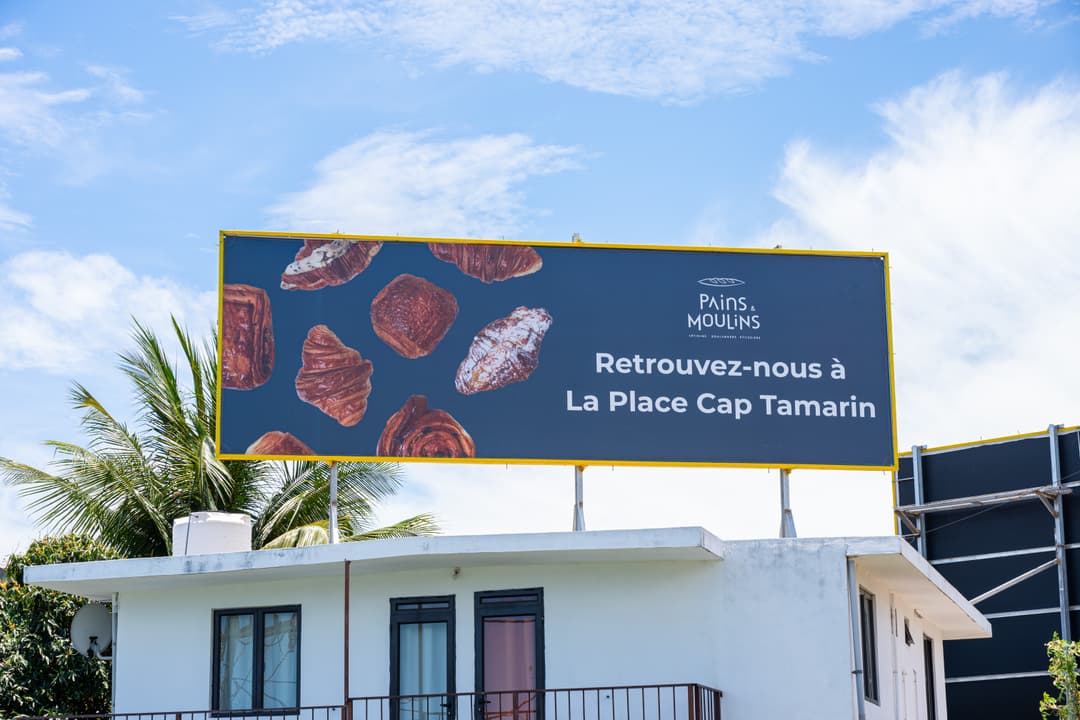 Trait d'Union Ltée | Mauritius' Premier Out-of-Home Advertising Company
